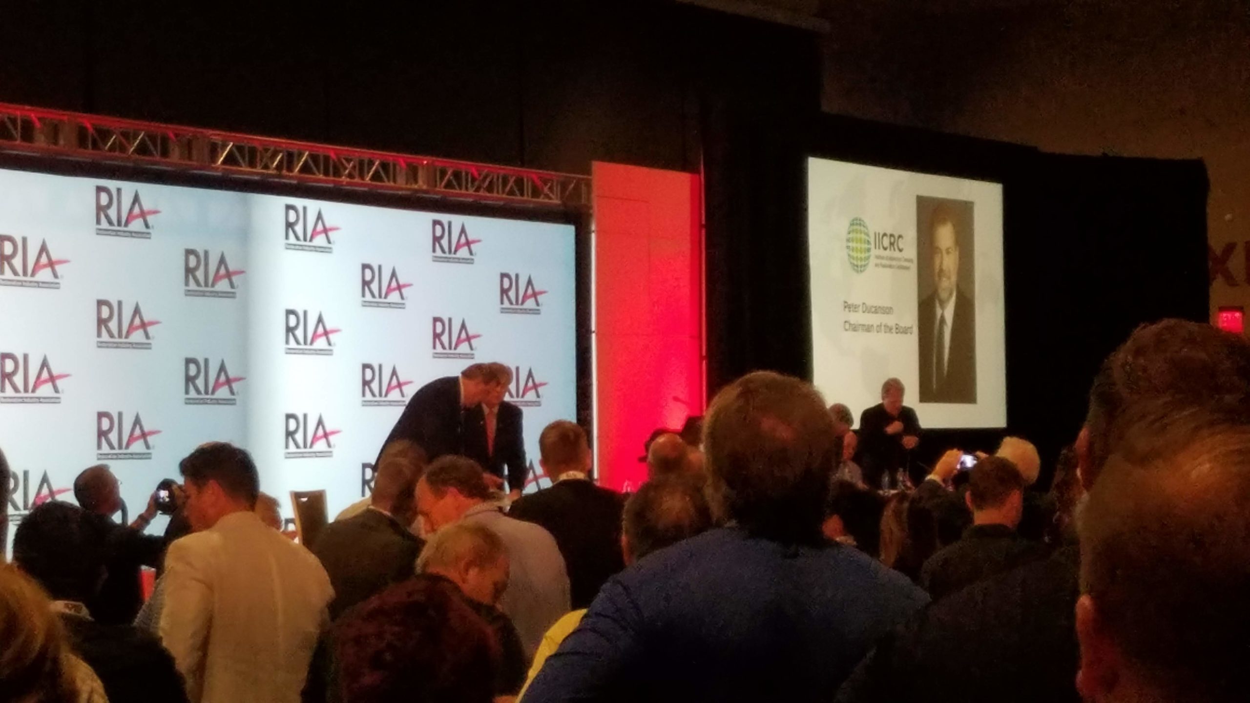 RIA and IICRC Sign Strategic Partnership Agreement - Cleanfax